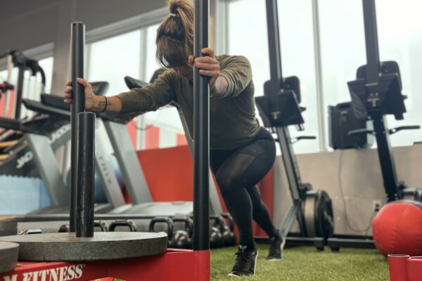 LEAH MAMANE: Stepping Stones of a Powerlifter – SKINS Compression US